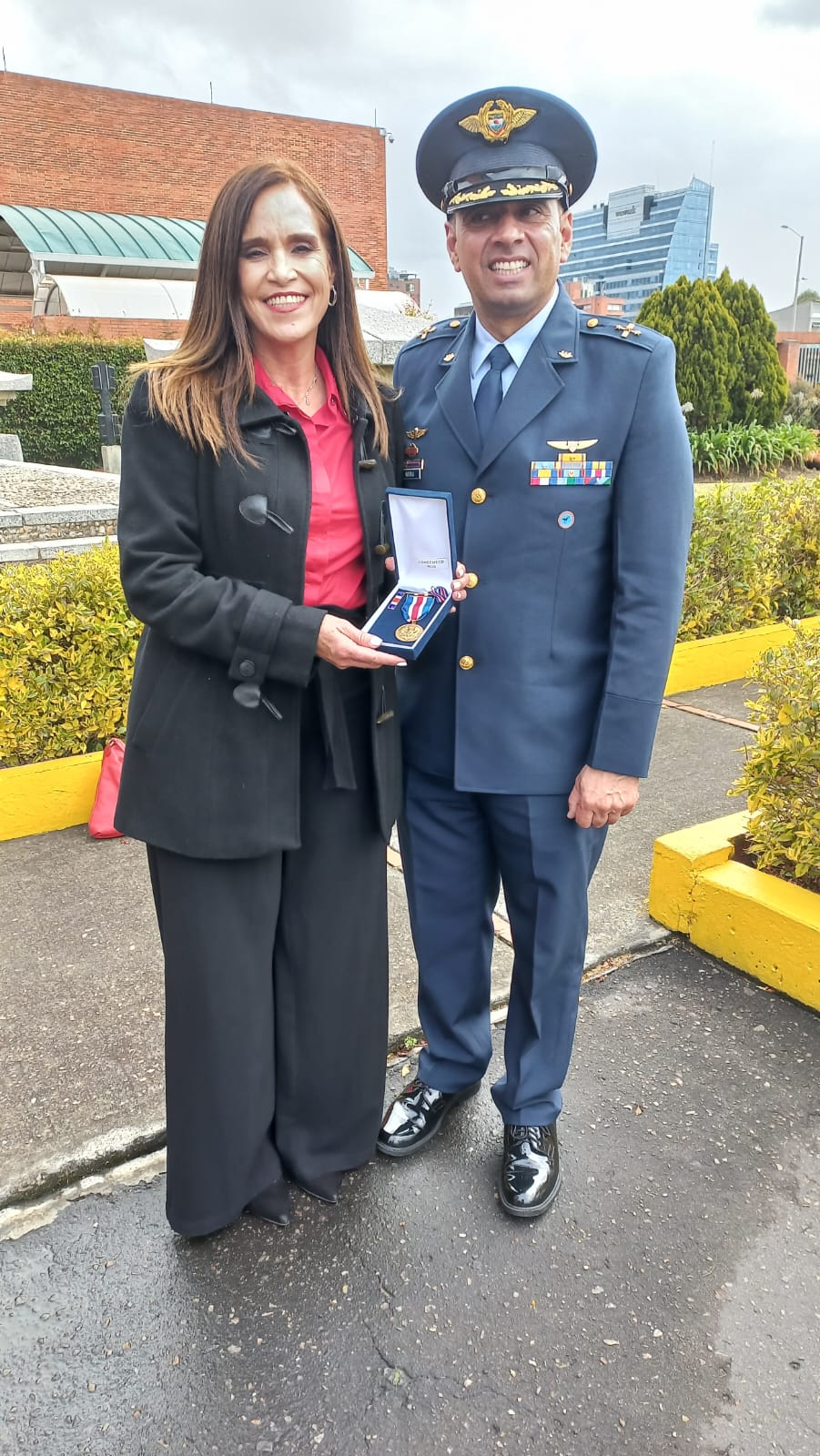 La Fuerza Aérea Colombiana otorga la Medalla ‘Marco Fidel Suárez’ a la ...